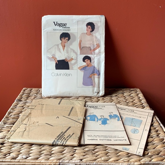 Vogue | Other | Vogue American Designer Calvin Klein Pattern Sz 8 ...